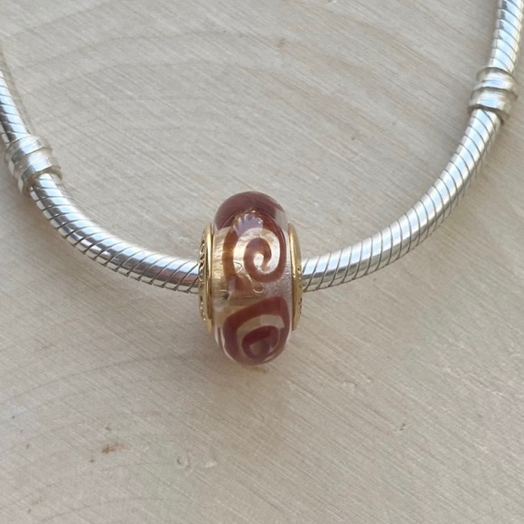Pandora | Jewelry | New Pandora Retired Rare 4k Gold Glass Red Swirl ...